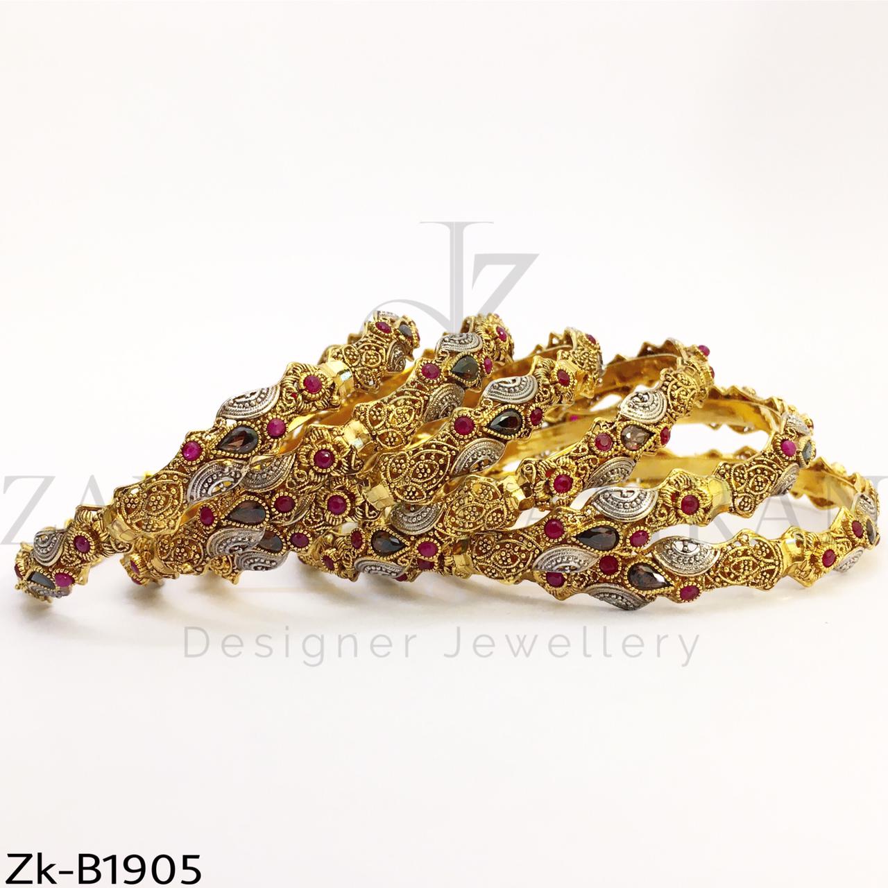 Ruby detailed bangles – Zaheen Kamran