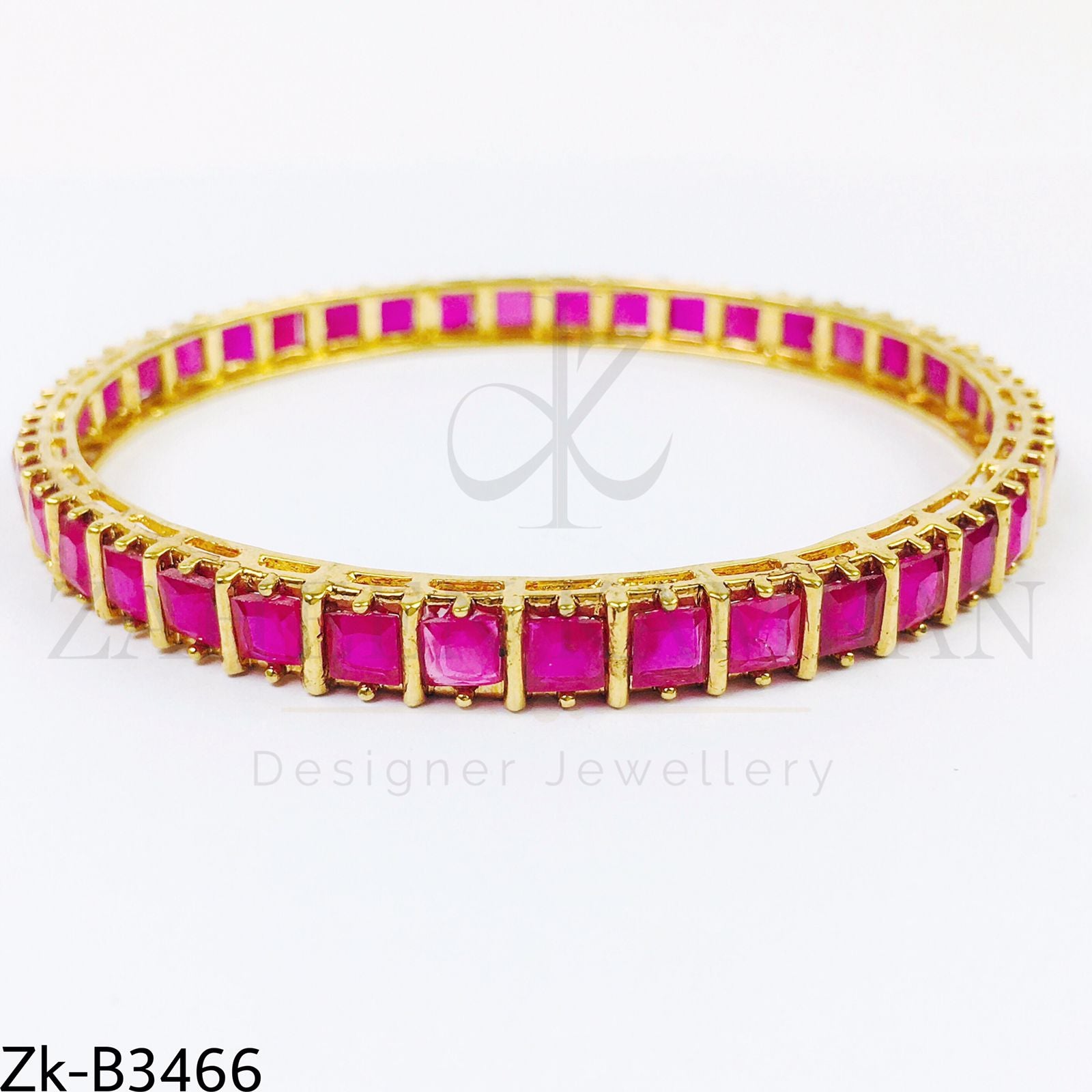 COSMIC BANGLE – Zaheen Kamran