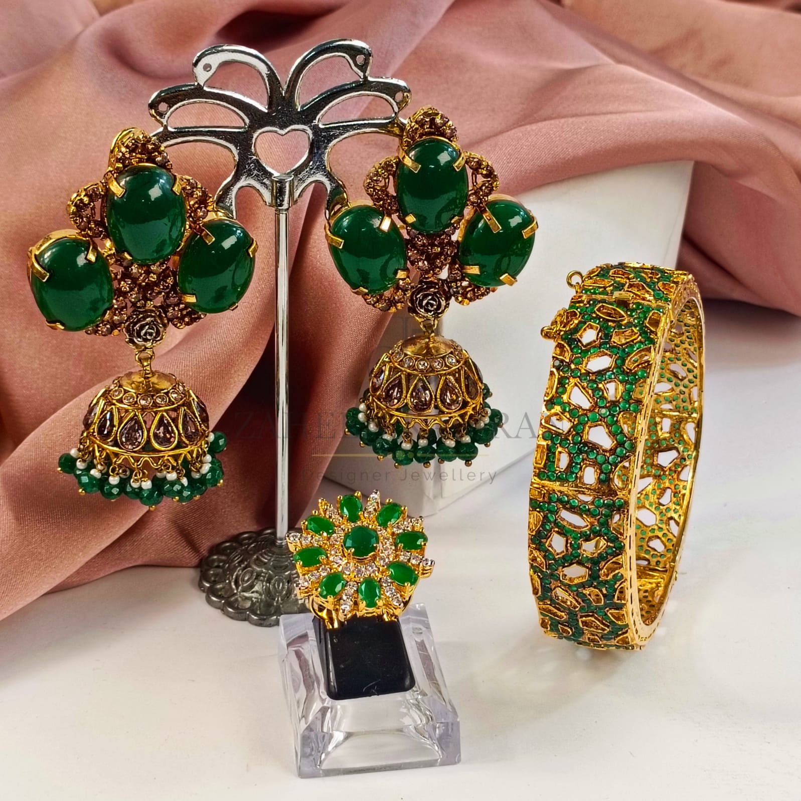 Bundle-25 – zaheenk.com